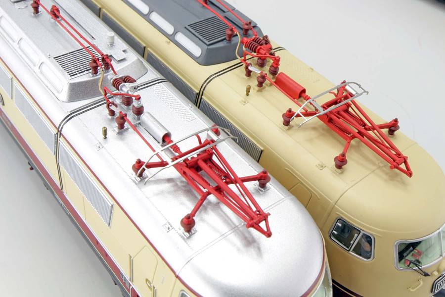 ESU - Electronic Solutions Ulm GmbH & Co. KG: Baureihe E03/103.1 in H0